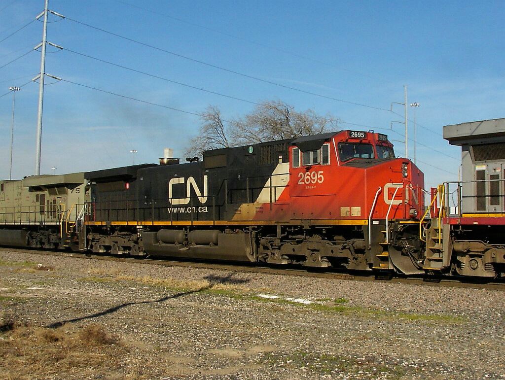 CN 2695